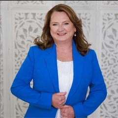 Marie McCabe - Real Estate Agent in Mansfield, MA - Reviews | Zillow