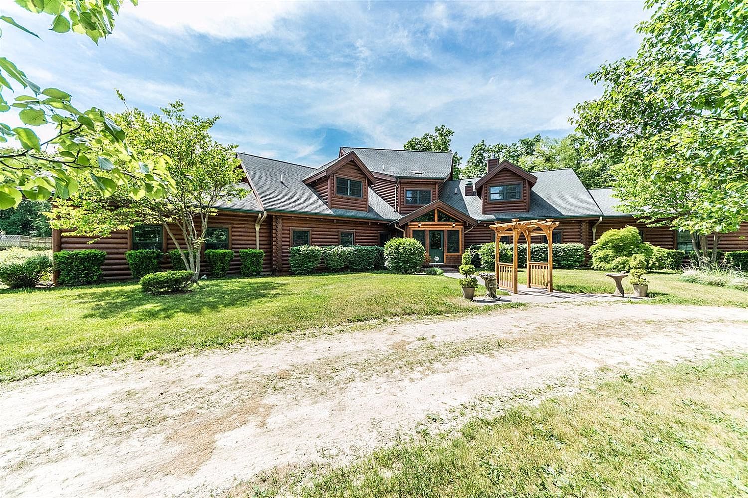 13777 Orchard Ridge Rd, Chelsea, MI 48118 | Zillow