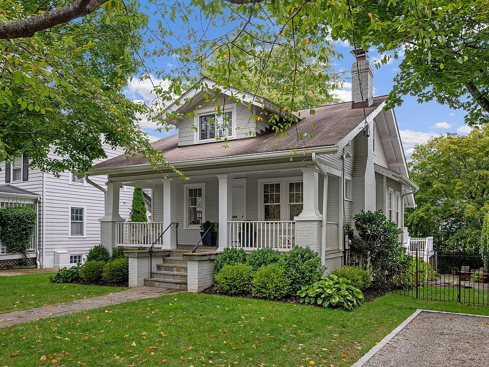 3613 Underwood St, Chevy Chase, MD 20815 | Zillow