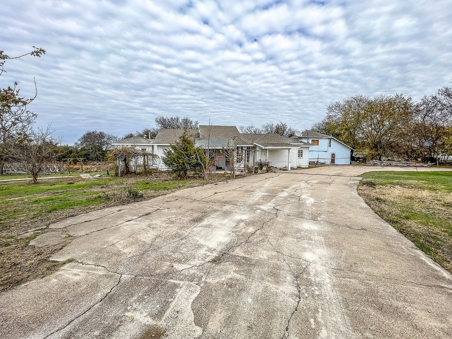 10074 County Road 1110, Princeton, TX 75407 | Zillow