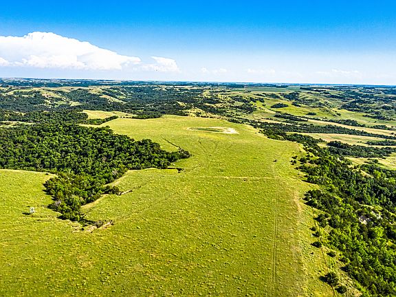 29802 S Scalp Rd, Fairfax, SD 57335 | MLS #11174358 | Zillow