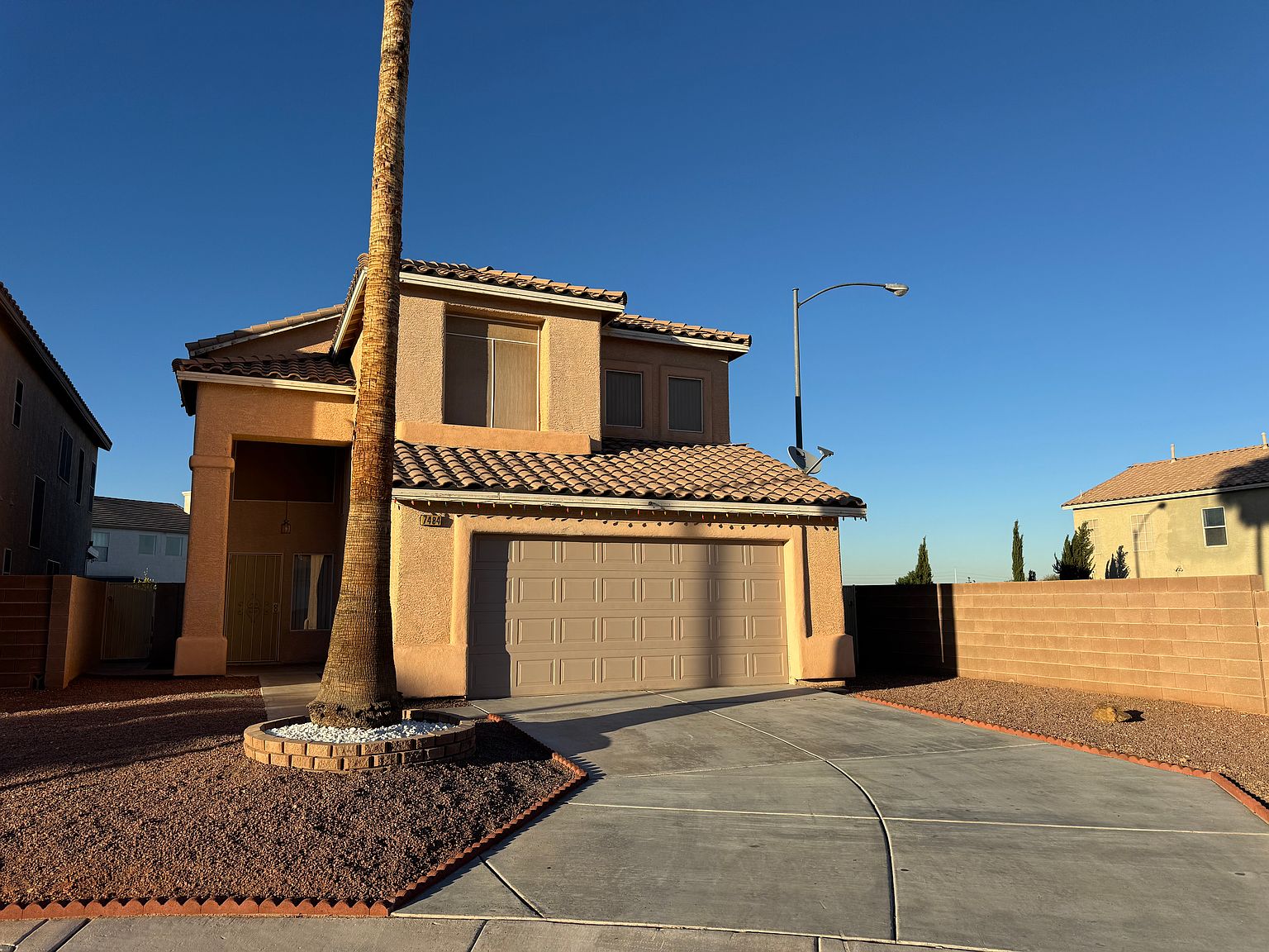 7484 Frontier Ranch Ln, Las Vegas, NV 89113 | Zillow