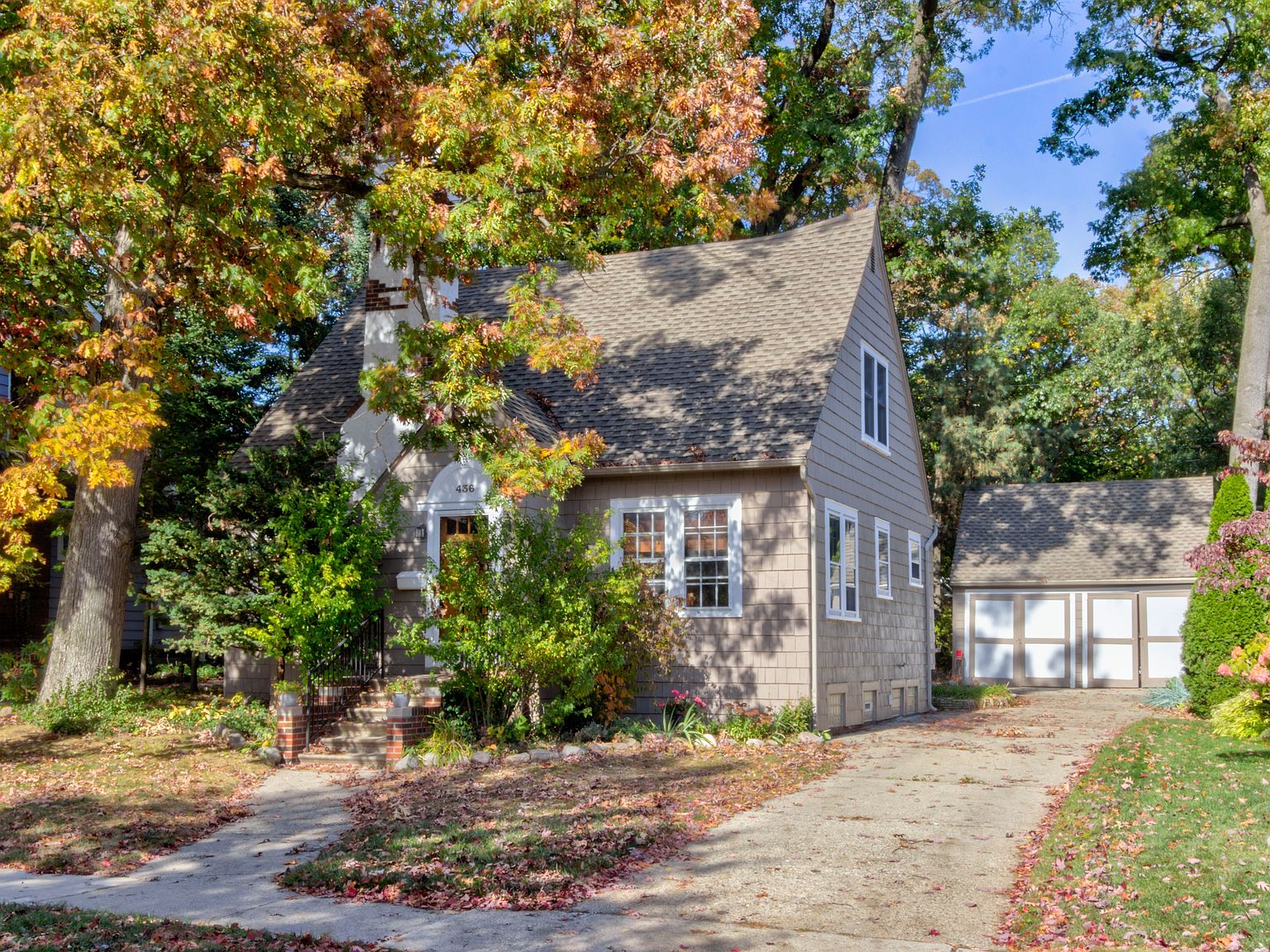 436 W Maplehurst St, Ferndale, MI 48220 | Zillow