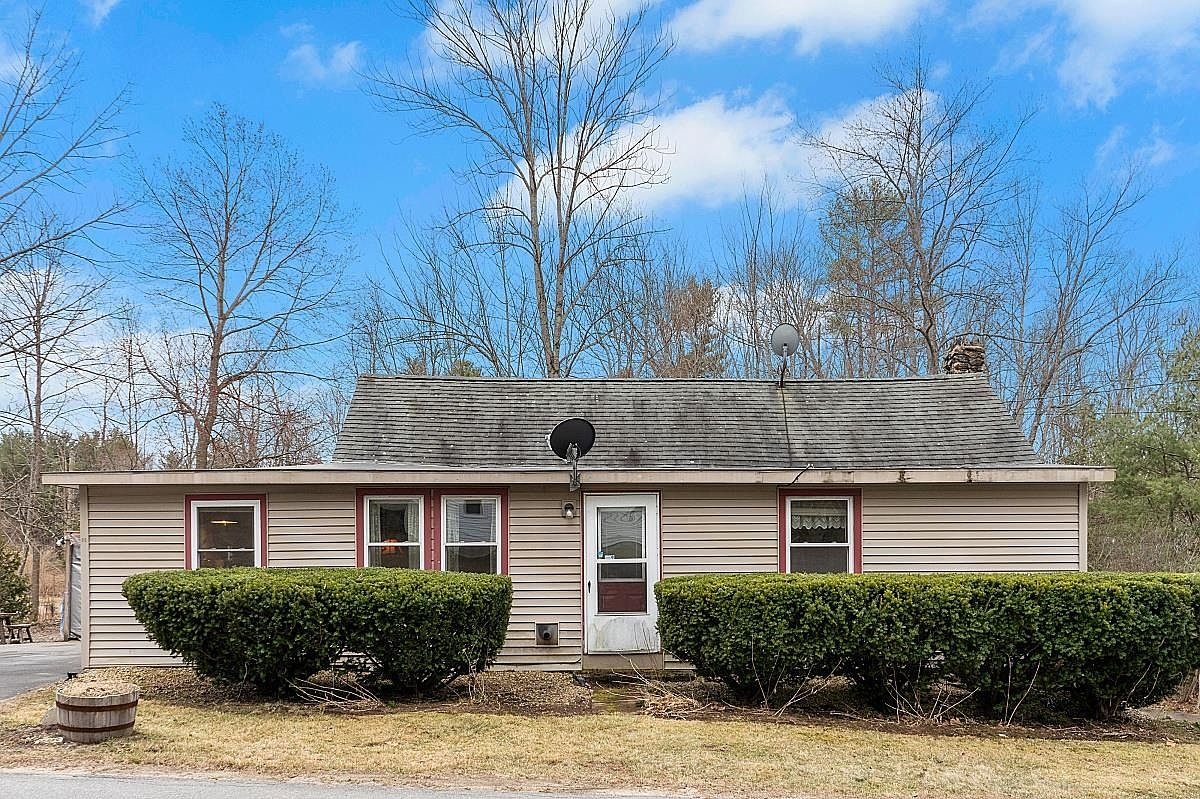 95 West Main Street, Rindge, NH 03461 | Zillow
