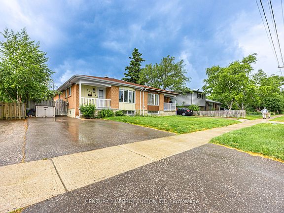 882 Liverpool Rd, Pickering, ON L1W 1S4 | Zillow