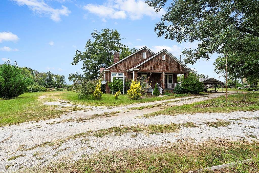 711 Burgess Rd, Silverstreet, SC 29145 | Zillow