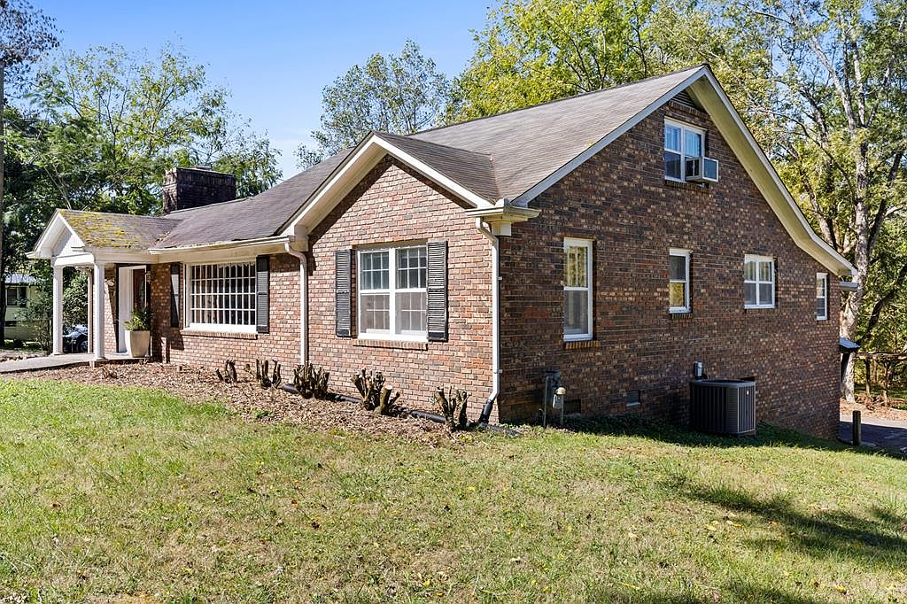 293 Progress Rd, Ellijay, GA 30540 | Zillow