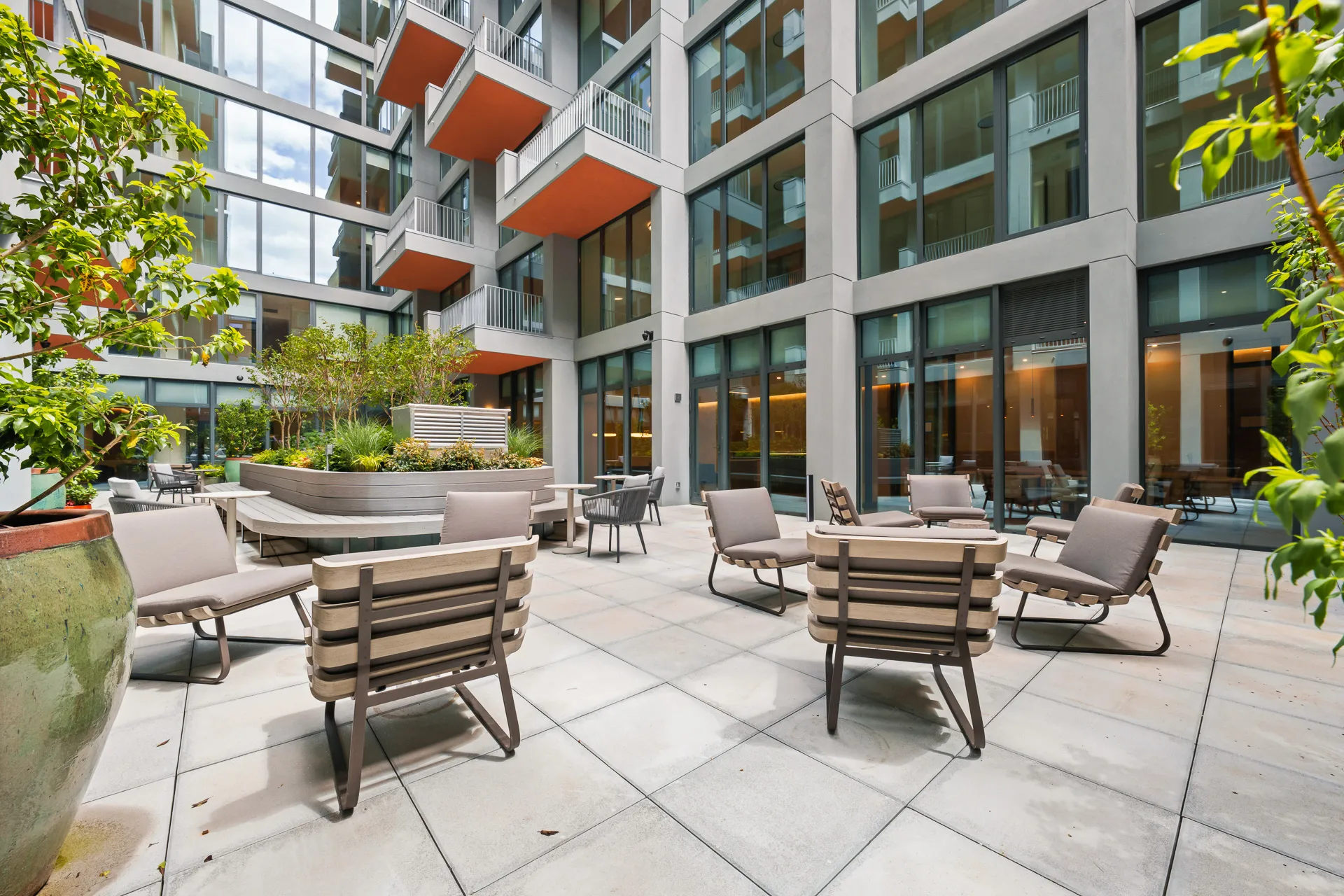 Lorimer House at 265 Lorimer Street in Williamsburg : Sales, Rentals ...