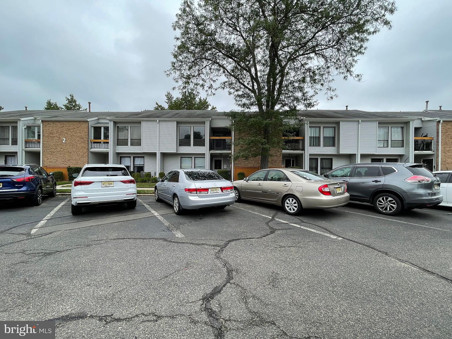 2 E Lake Dr #M, Hightstown, NJ 08520 | Zillow