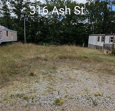 316 Ash St, Melcroft, PA 15462 | MLS #1662650 | Zillow