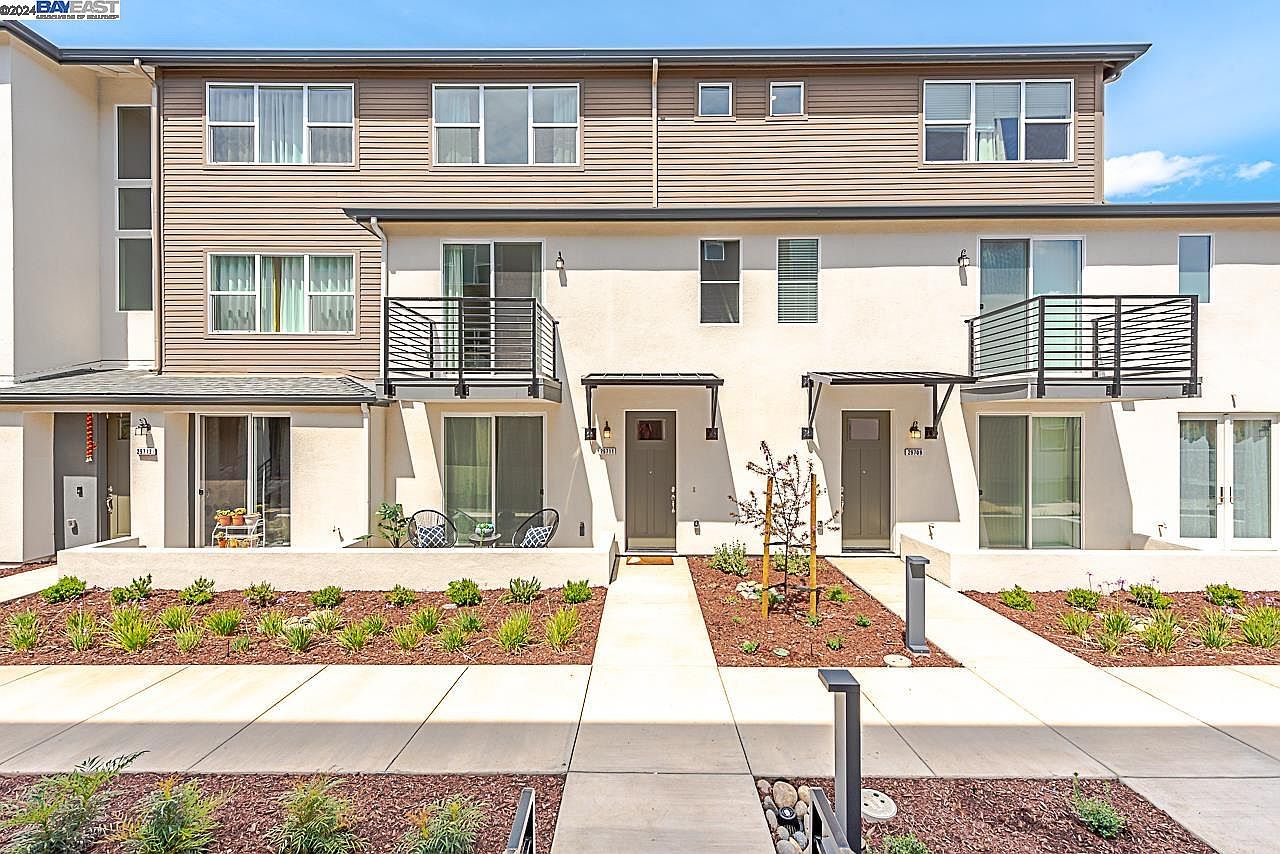 29711 Hansen St, Hayward, CA 94544 | Zillow