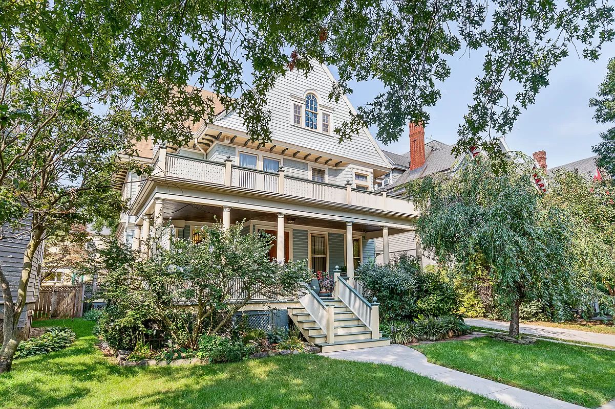 466 E 17th St, Brooklyn, NY 11226 | Zillow