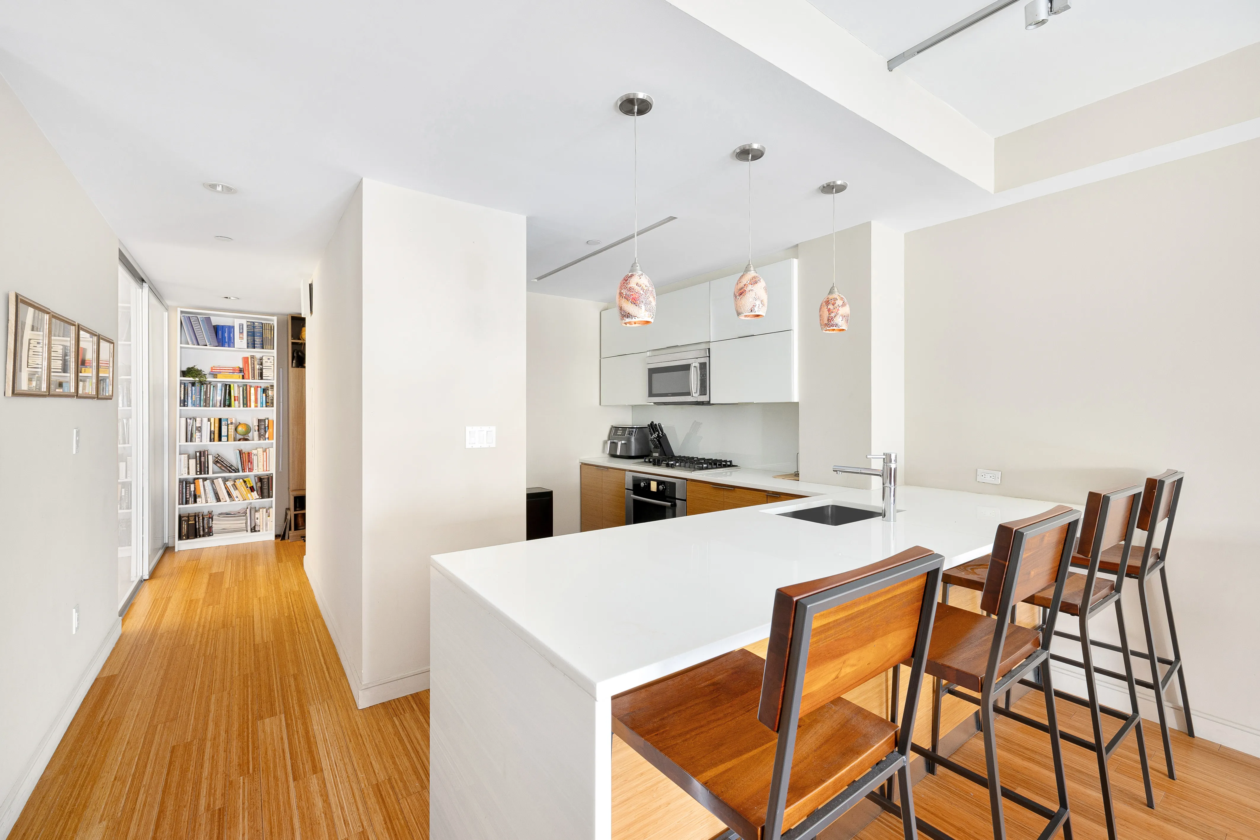 303 East 33rd Street #7C in Kips Bay, Manhattan | StreetEasy