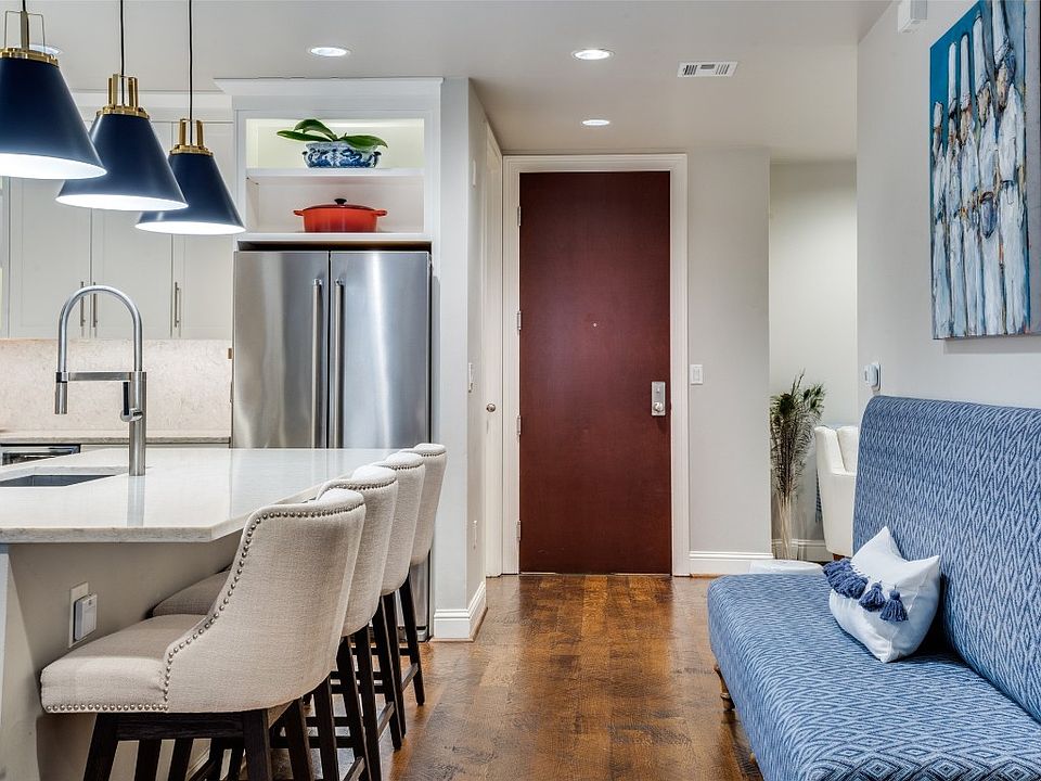 1505 Elm St Dallas, TX, 75201 - Apartments for Rent | Zillow