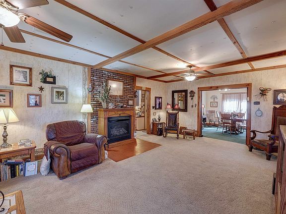 19324 81st Rd, Winfield, KS 67156 | Zillow