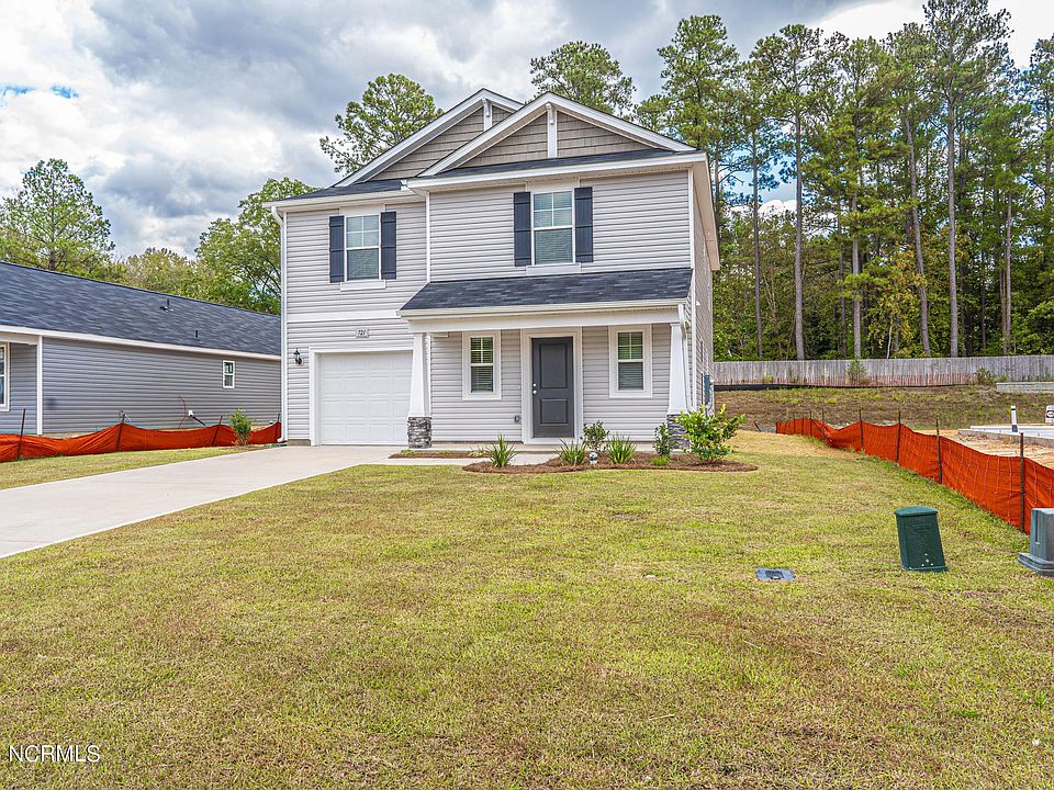 721 Conductor Ct, Vass, NC 28394 | Zillow