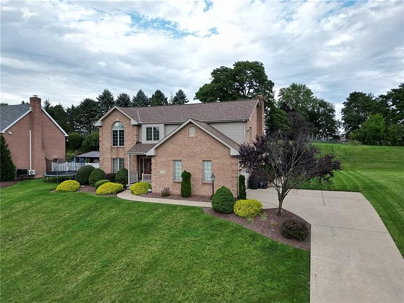 112 Stevens Ridge Dr, Clairton, PA 15025 | MLS #1622466 | Zillow