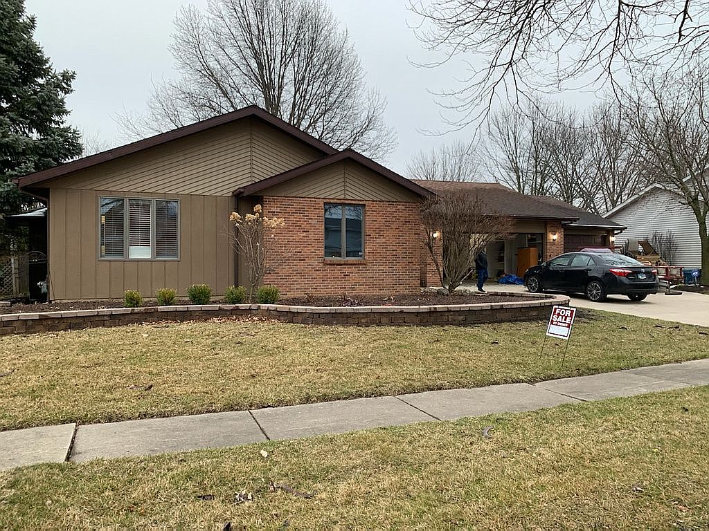 1307 Deerpath Dr, Morris, IL 60450 | Zillow