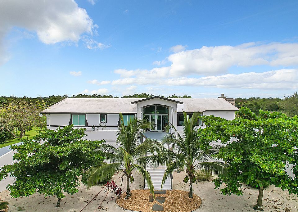 19870 SW 190th St, Miami, FL 33187 | Zillow