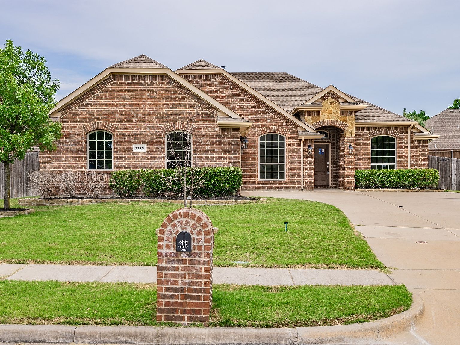 1115 Oak Ridge Rd, Forney, TX 75126 | Zillow