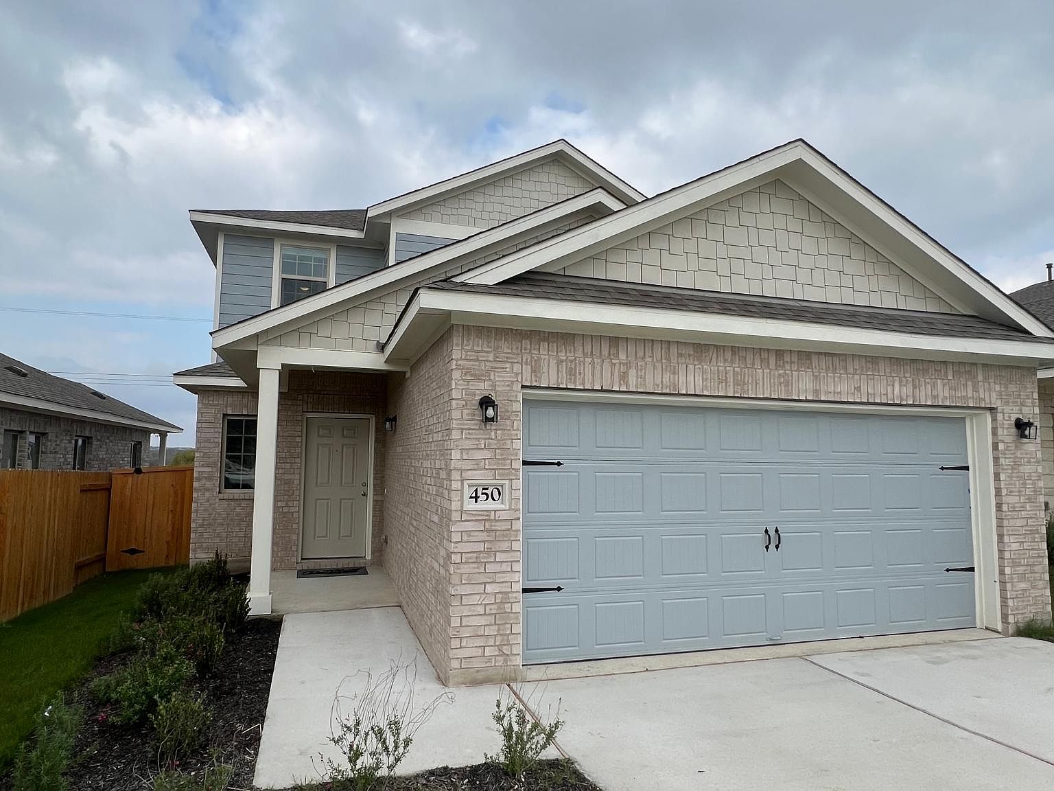 450 Spinnaker Loop, Kyle, TX 78640 | Zillow