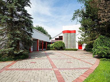 2100 Pfingsten Rd, Northbrook, IL 60062 | Zillow