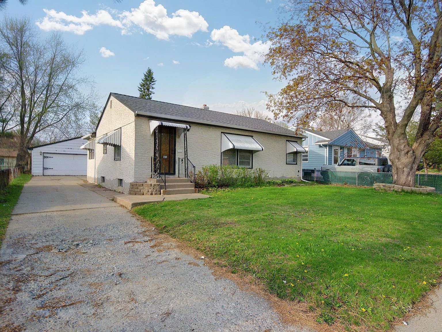 2129 Clear Ave, Saint Paul, MN 55119 | Zillow