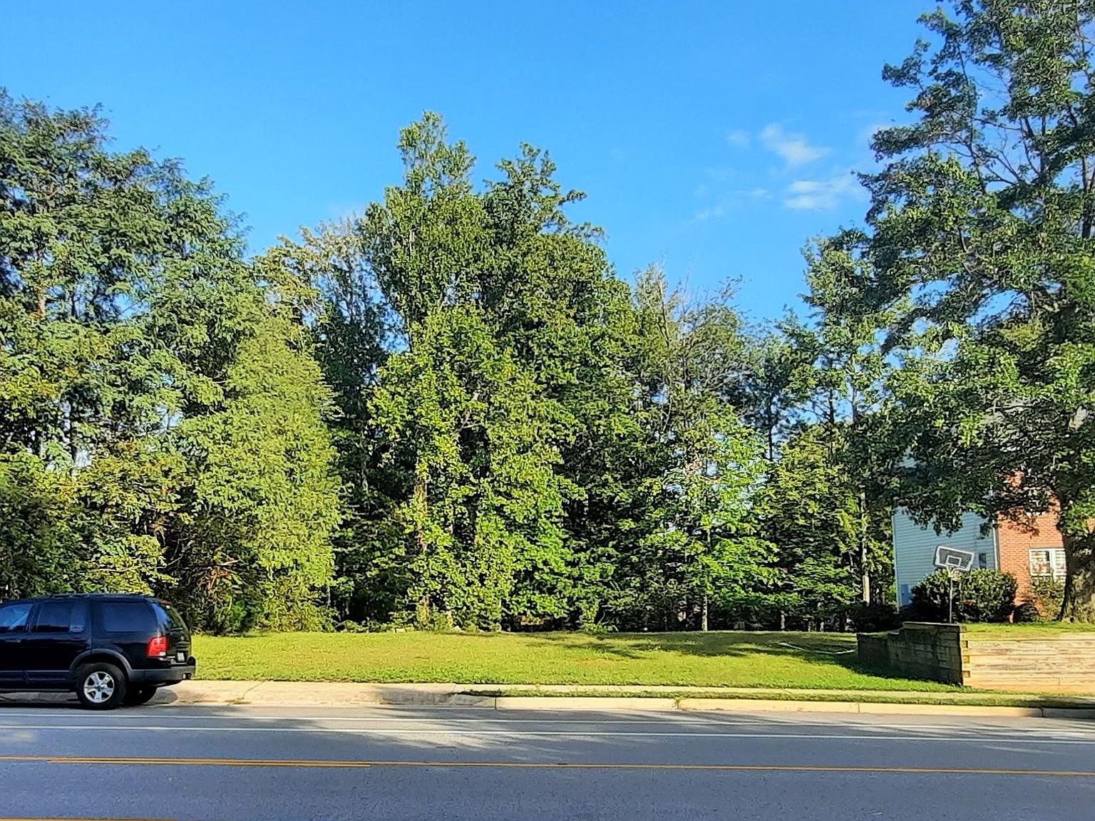 5501 Sideburn Rd, Alexandria, VA 22032 | Zillow