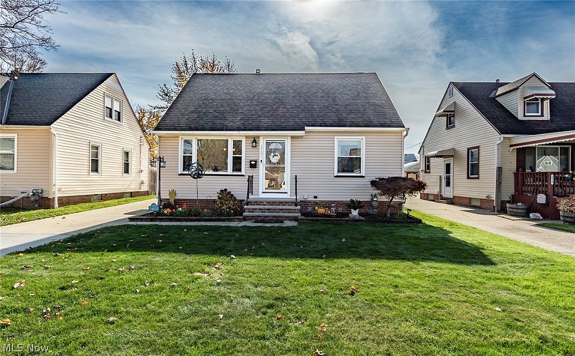 2509 Russell Ave, Parma, OH 44134 | Zillow