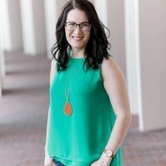 Amber Dooley - Real Estate Photographer in Smithfield, VA | Zillow