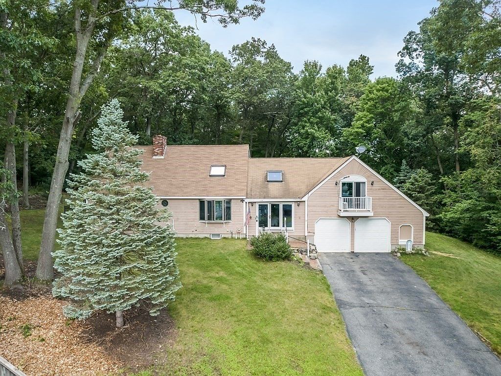 59 Booth Rd, Methuen, MA 01844 | Zillow