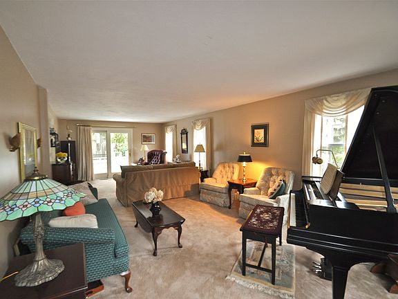 3 Bay Farm Rd, Duxbury, MA 02332 | Zillow