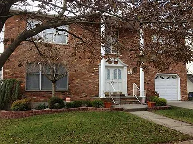 42 Ryan Pl Staten Island NY | Zillow