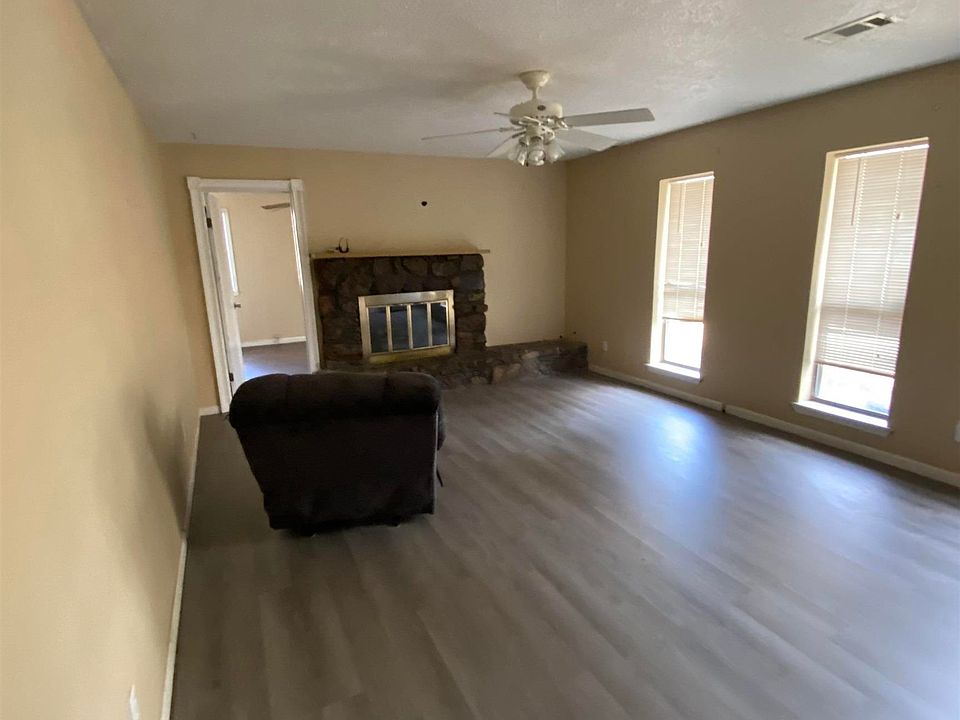 30 Pheasant Run Dr, Cabot, AR 72023 | Zillow