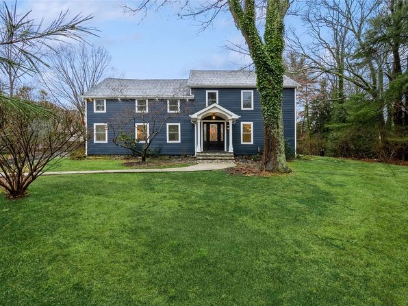 Smithtown NY Real Estate - Smithtown NY Homes For Sale | Zillow