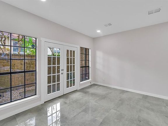 722 Country Place Dr #F, Houston, TX 77079 | Zillow