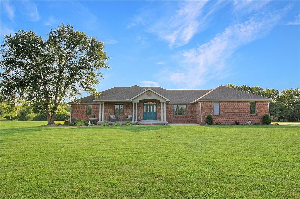 1708 Cedar Ridge Rd, Parsons, KS 67357 | Zillow