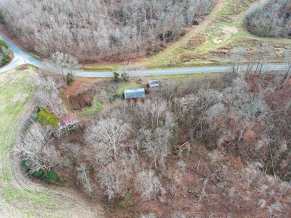 762 Austin Bottom Rd, Baxter, TN 38544 | MLS #11232207 | Zillow