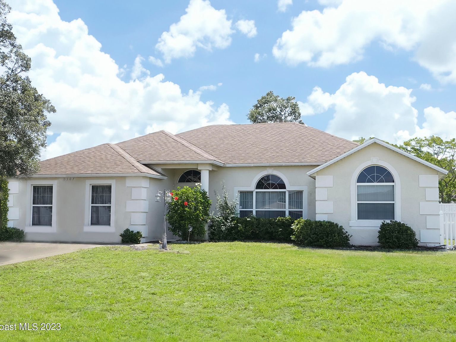 2307 Academy Ave, Deltona, FL 32738 | MLS #967969 | Zillow
