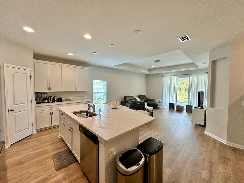 476 Grand Landings Pkwy, Palm Coast, FL 32164 | Zillow