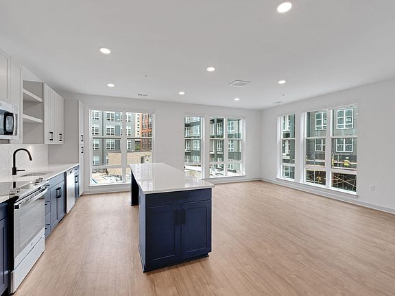 11990 Heafield Way #E-312, Reston, VA 20191 | Zillow