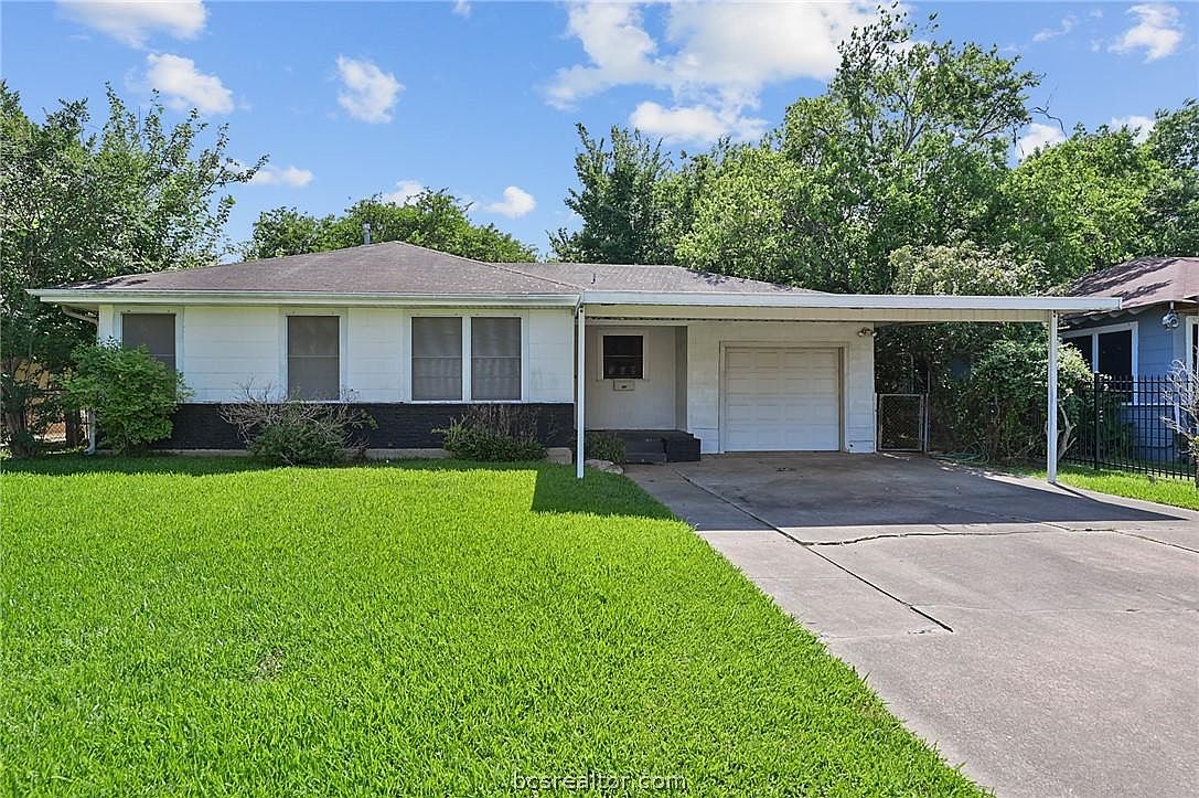 1704 Cavitt Ave, Bryan, TX 77801 | Zillow