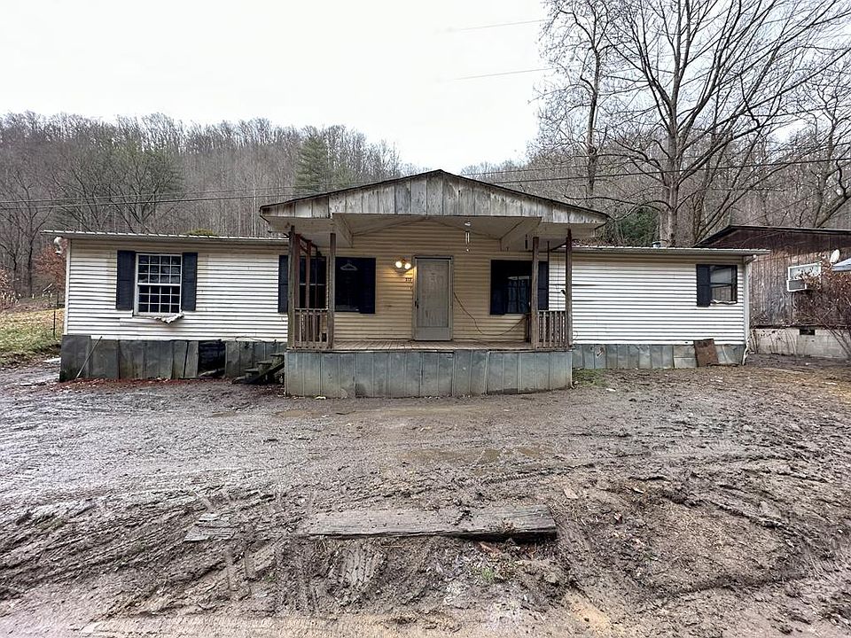 313 Foundation Fork Rd, Simon, WV 24882 | MLS #52780 | Zillow