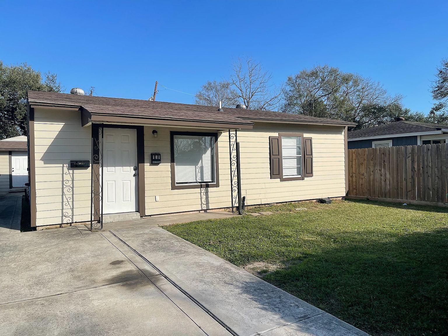 131 Hahlo St, Houston, TX 77020 | Zillow