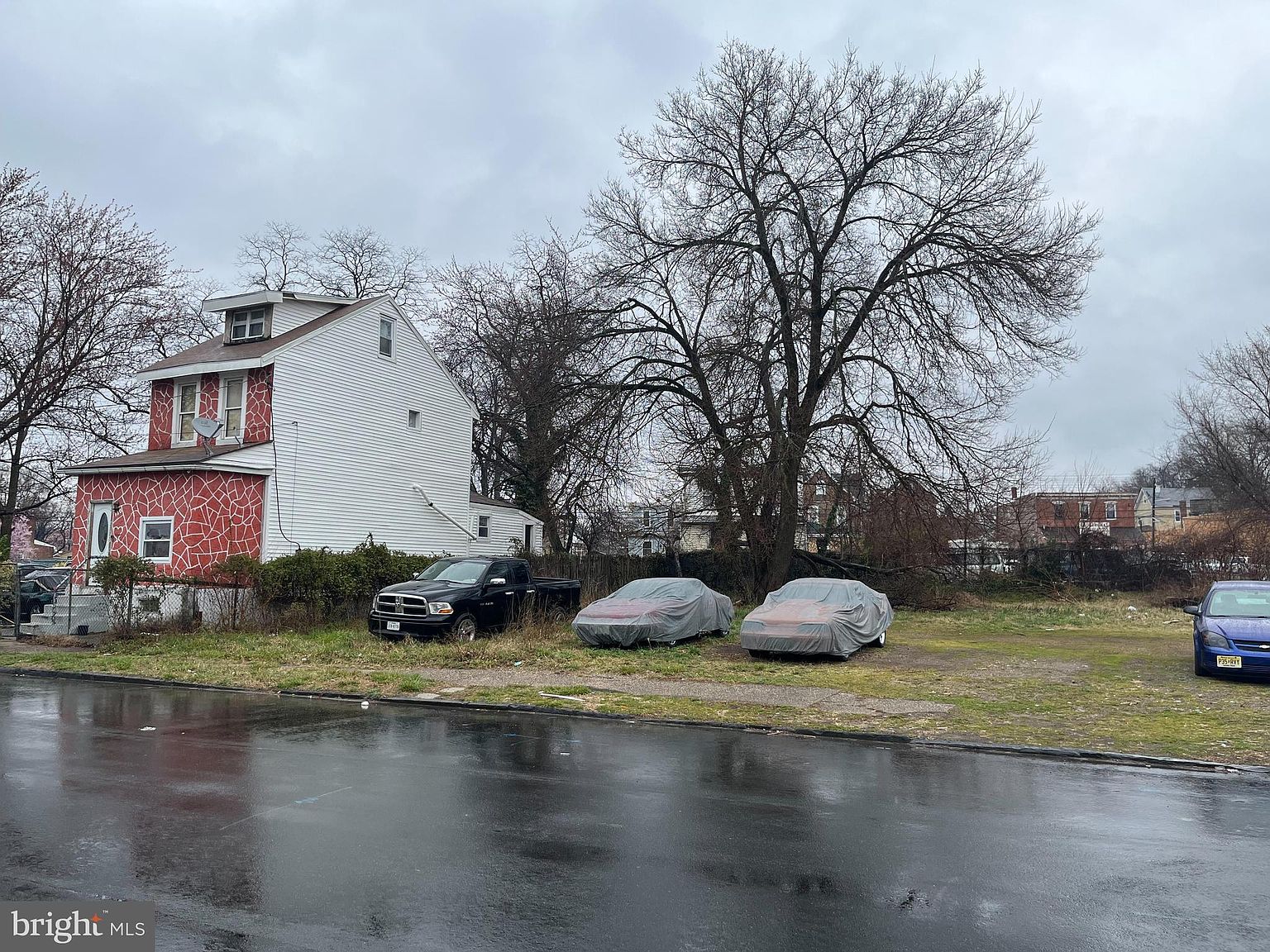 128-126 N 26th St, Camden, NJ 08105 | MLS #NJCD2044510 | Zillow