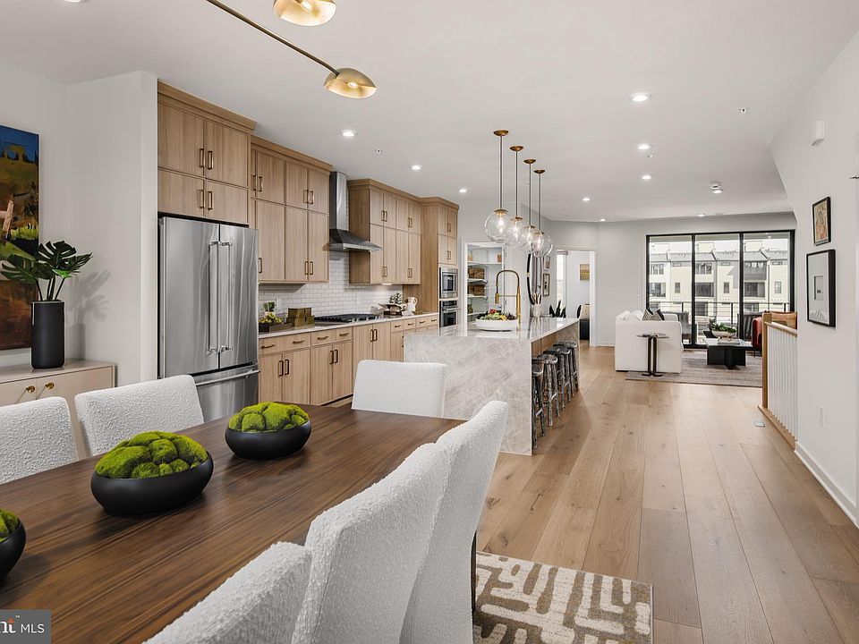 22126 Headwater Ter, Ashburn, VA 20148 | MLS #VALO2086062 | Zillow