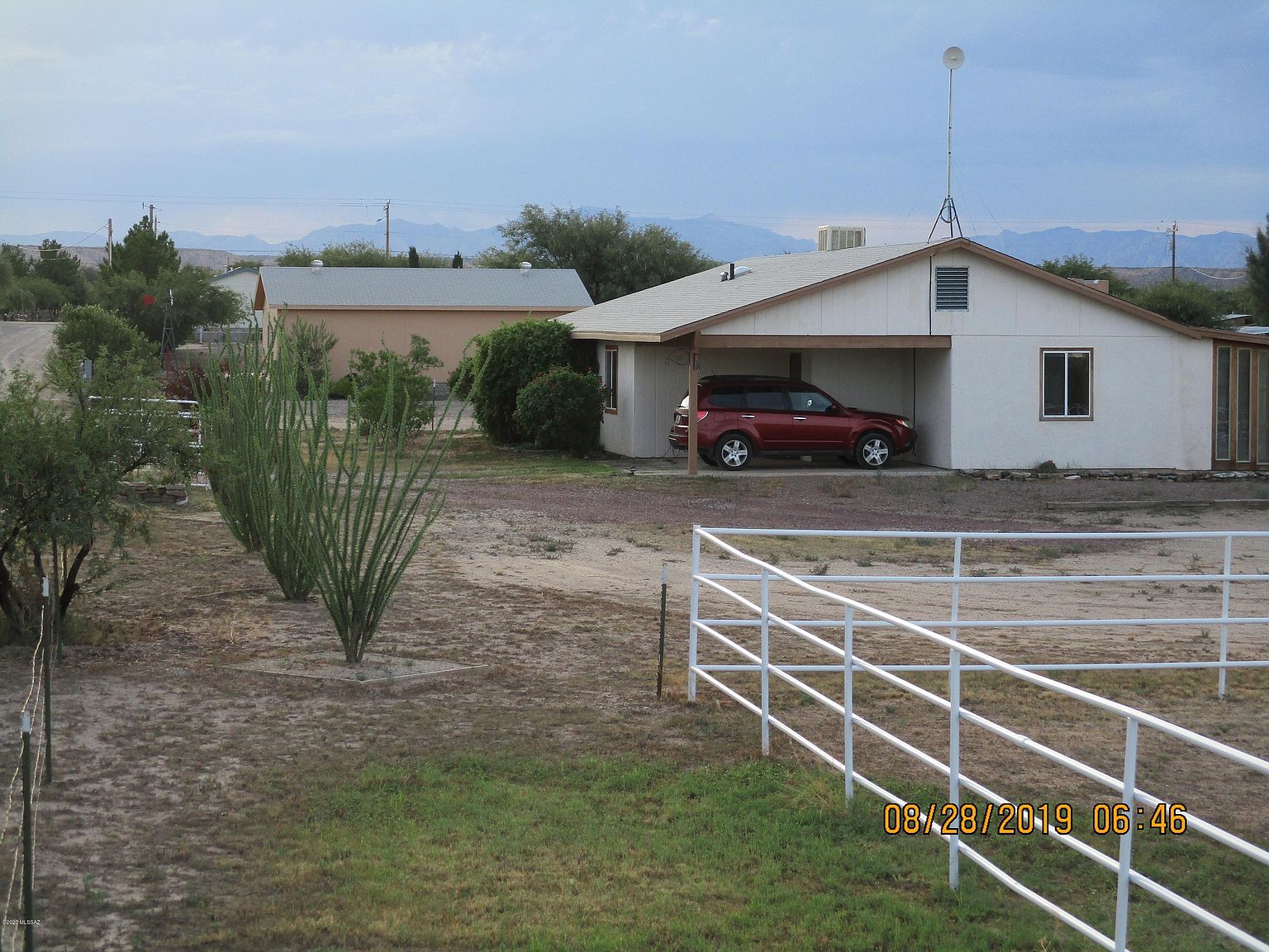 1145 E Morris Ln, Pomerene, AZ 85627 | Zillow