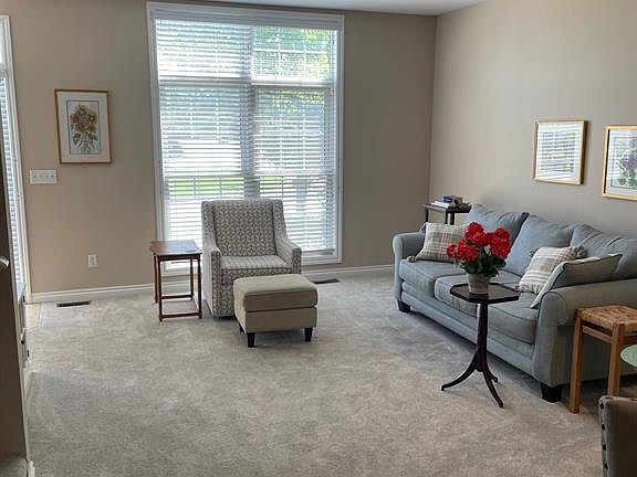 1542 Commodore Cir, Canton, MI 48187 | MLS #20240026108 | Zillow