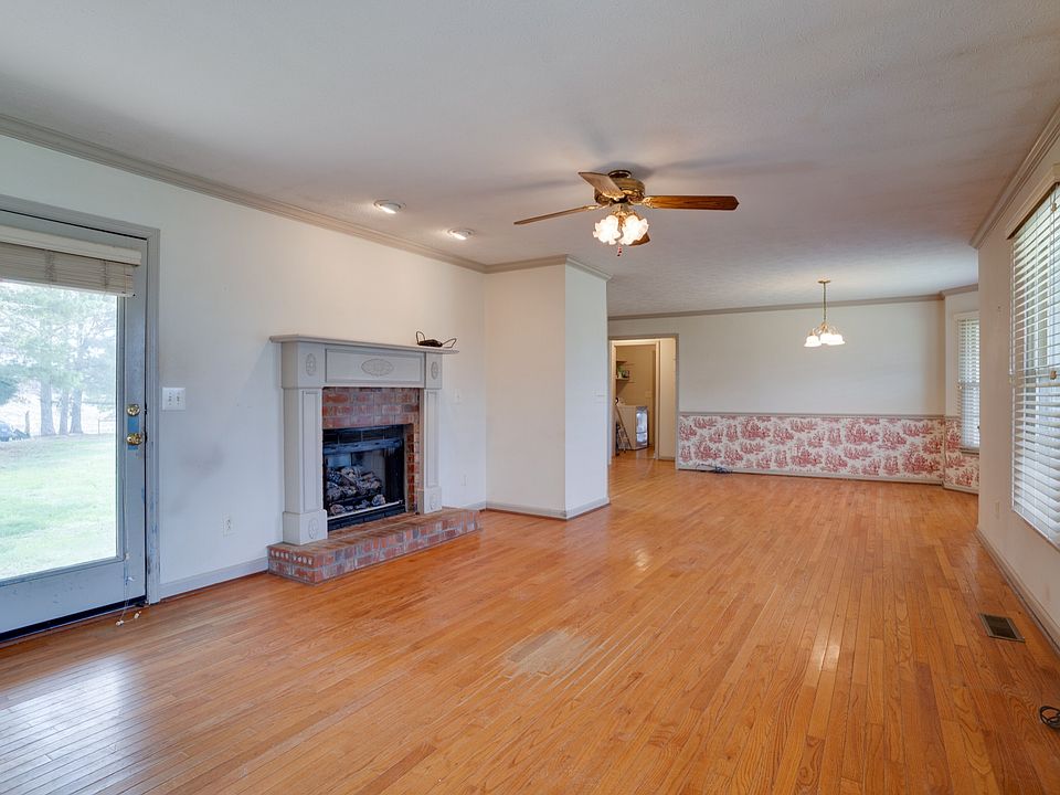 1000 Butler Bridge Rd, Portland, TN 37148 | Zillow