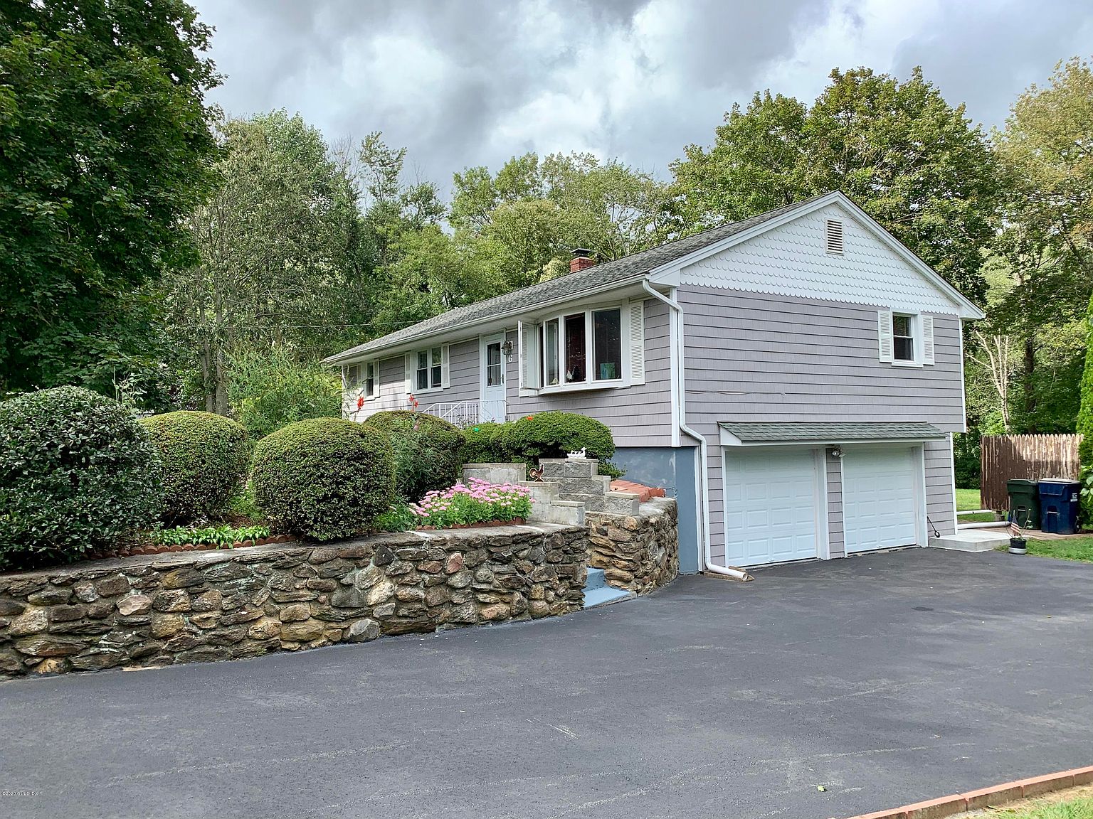 6 Macarthur Rd, Trumbull, CT 06611 | Zillow